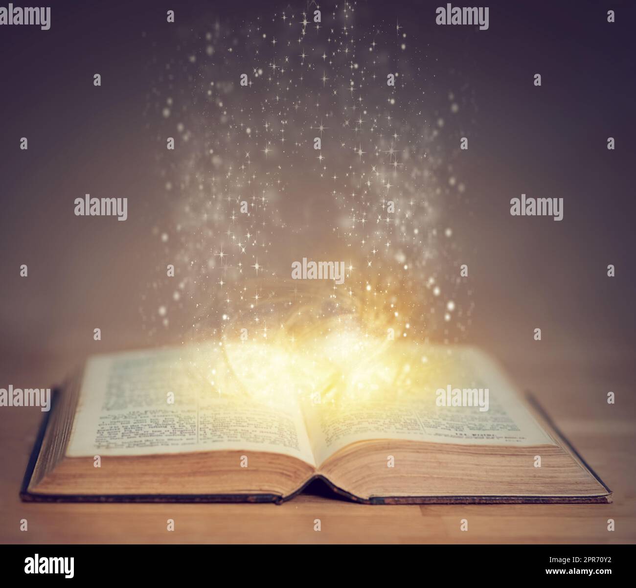 Magic book coming life hi-res stock photography and images - Alamy