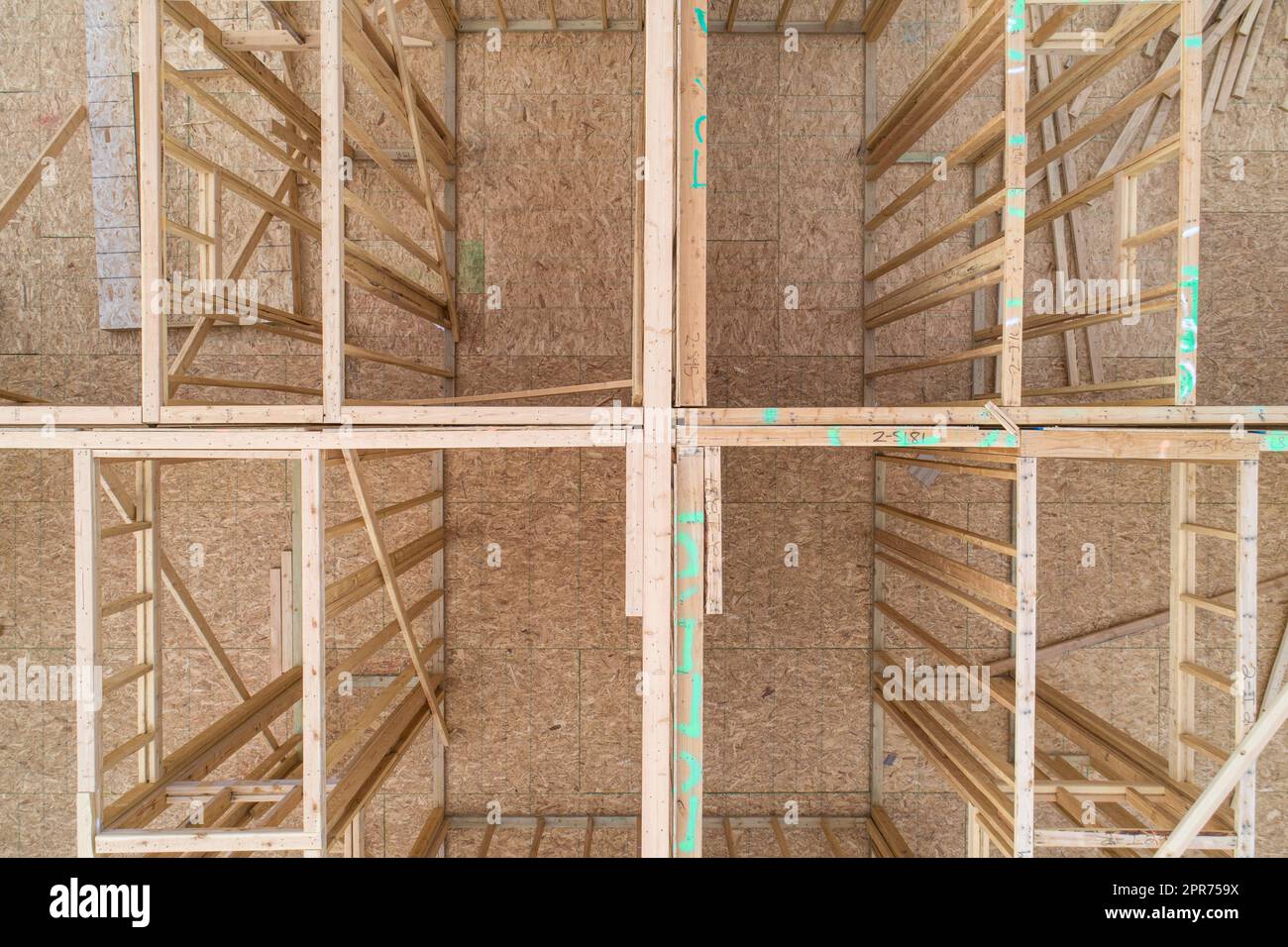 Wooden beams framing hi-res stock photography and images - Alamy