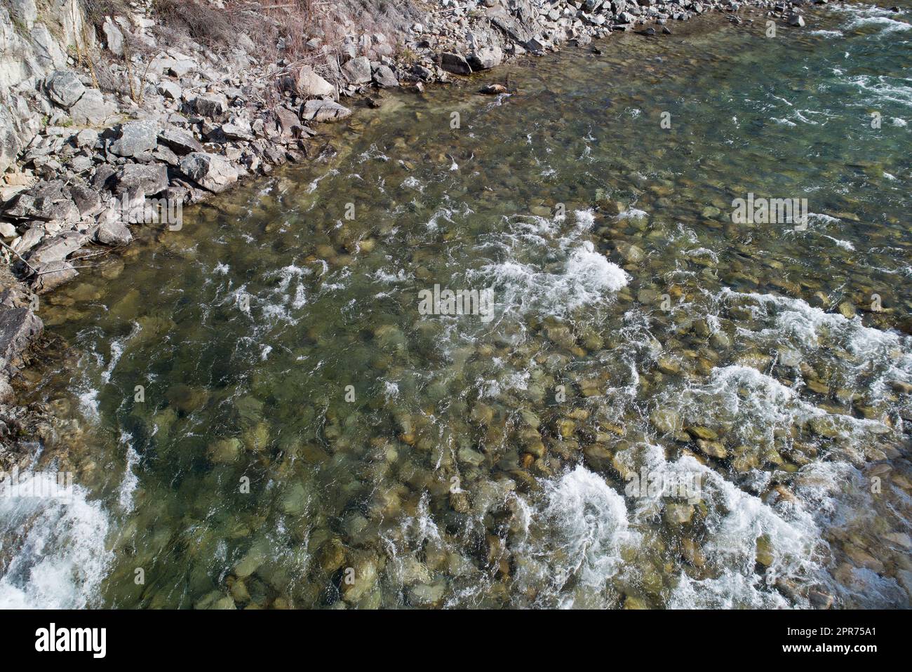 Beautiful river flowing through landscape hi-res stock photography and ...