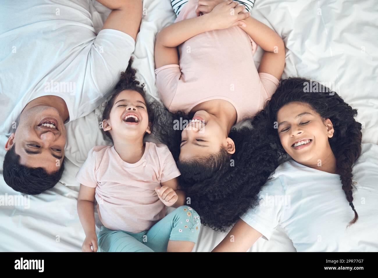 Complete family hi-res stock photography and images - Alamy