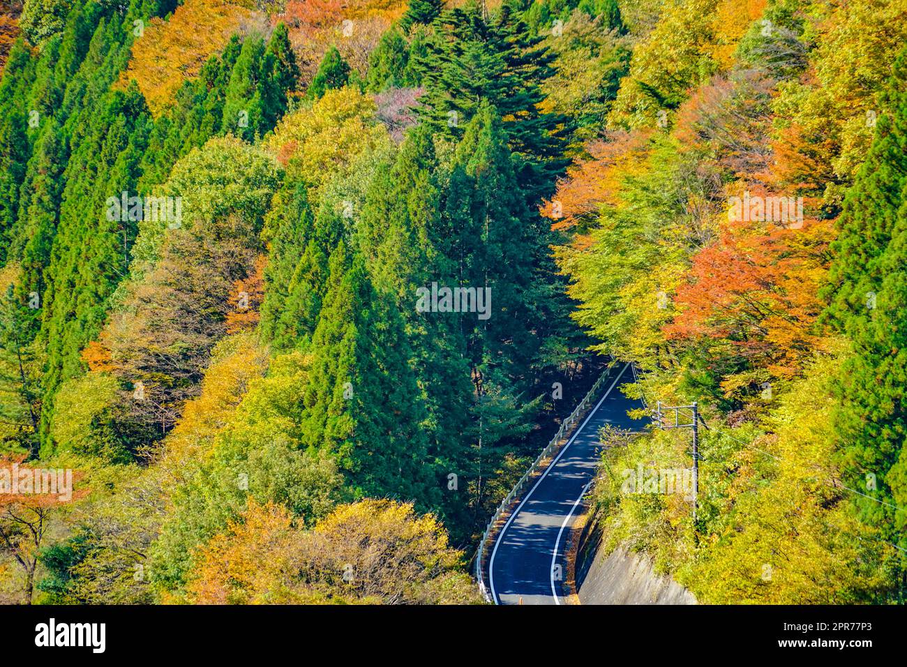 8 000 mountain hi-res stock photography and images - Alamy