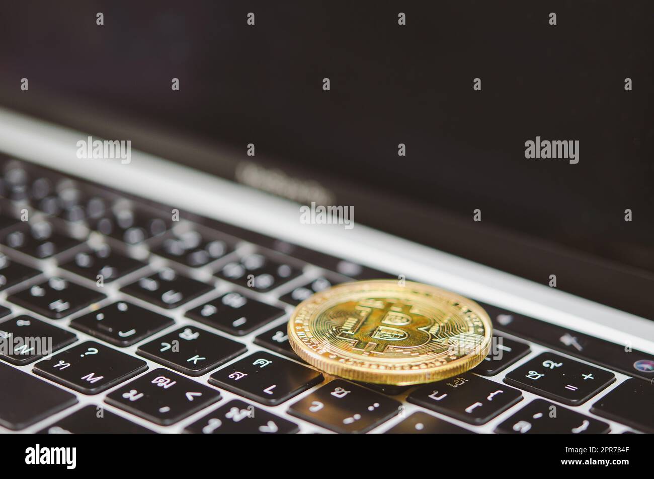 Digital money hi-res stock photography and images - Alamy