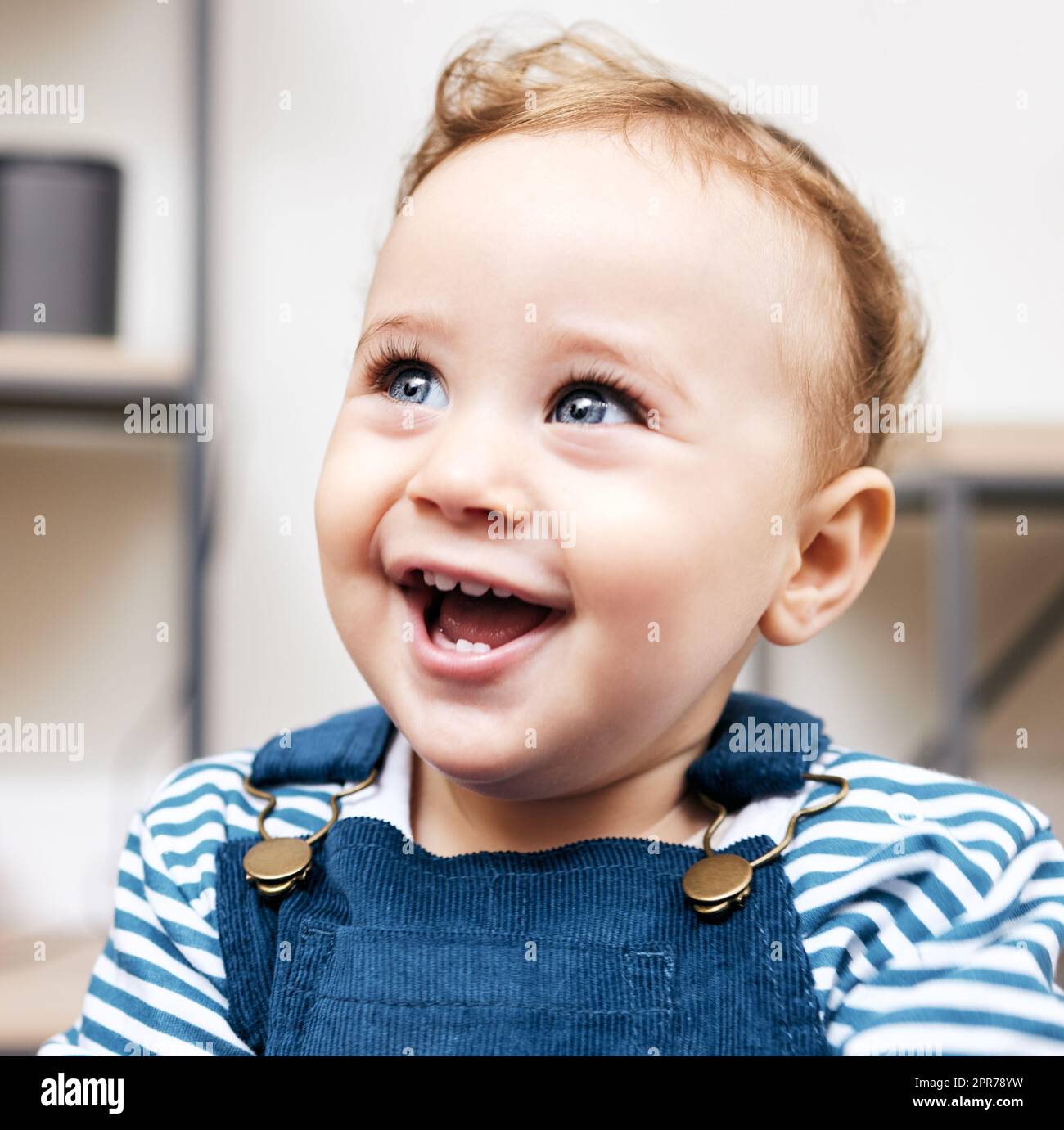 Boy happy cute adorable looking hi-res stock photography and images - Alamy