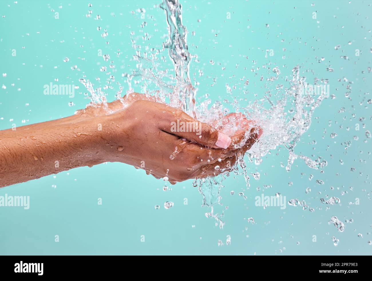 Woman hands cupping water hi-res stock photography and images - Alamy