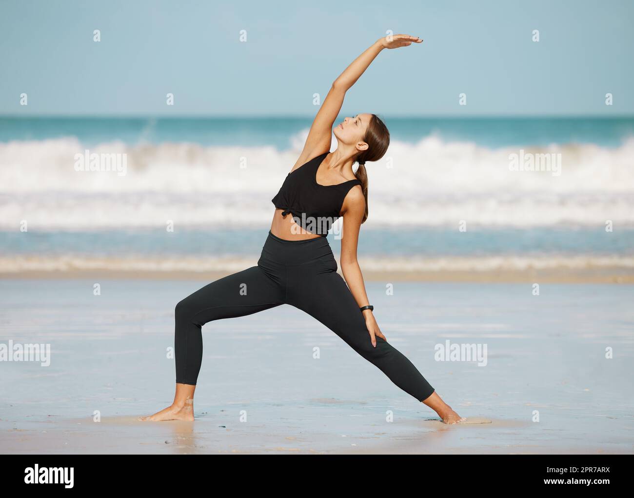 Yoga crescent lunge hi-res stock photography and images - Alamy