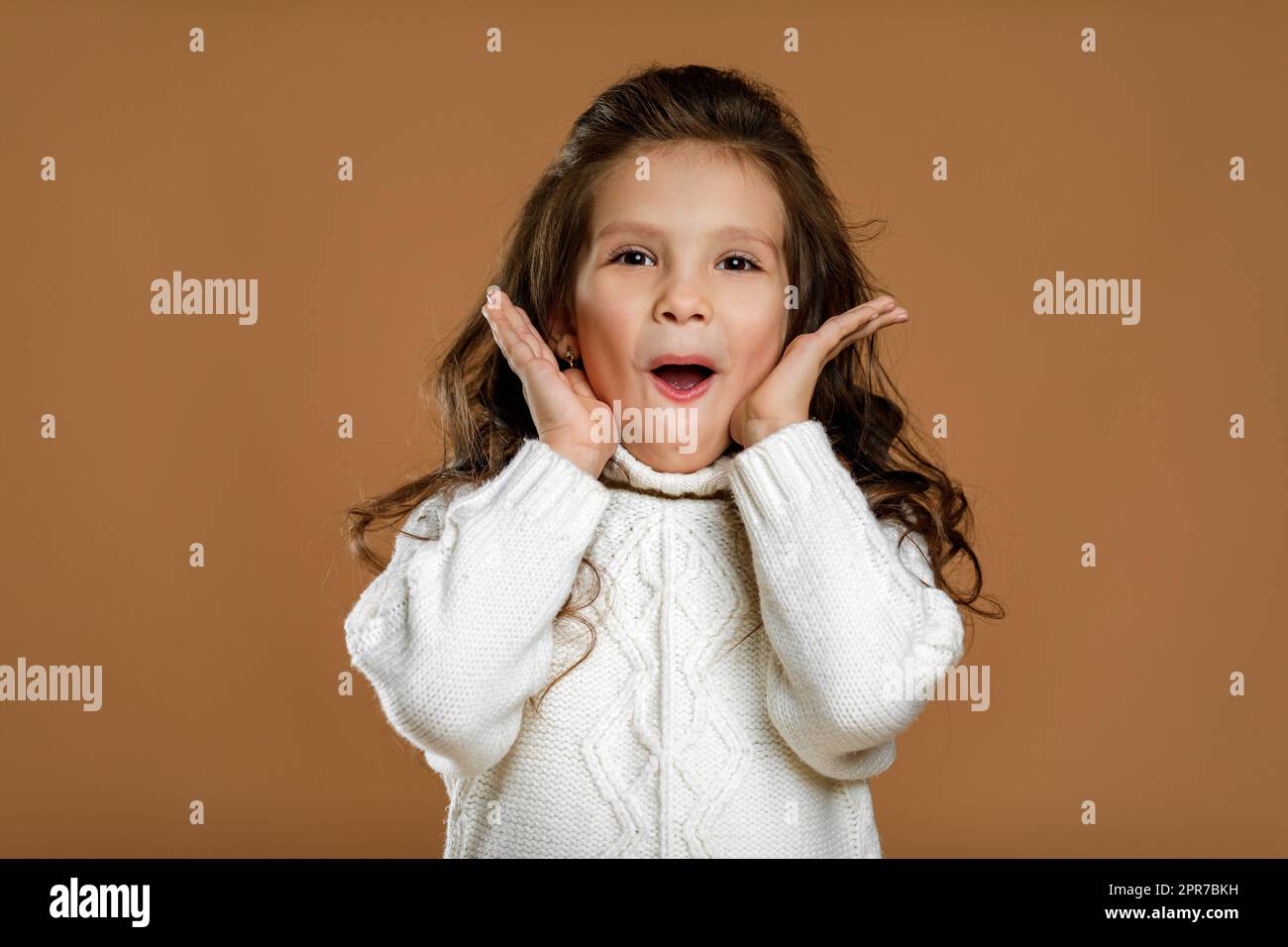 happy surprised little child girl Stock Photo - Alamy