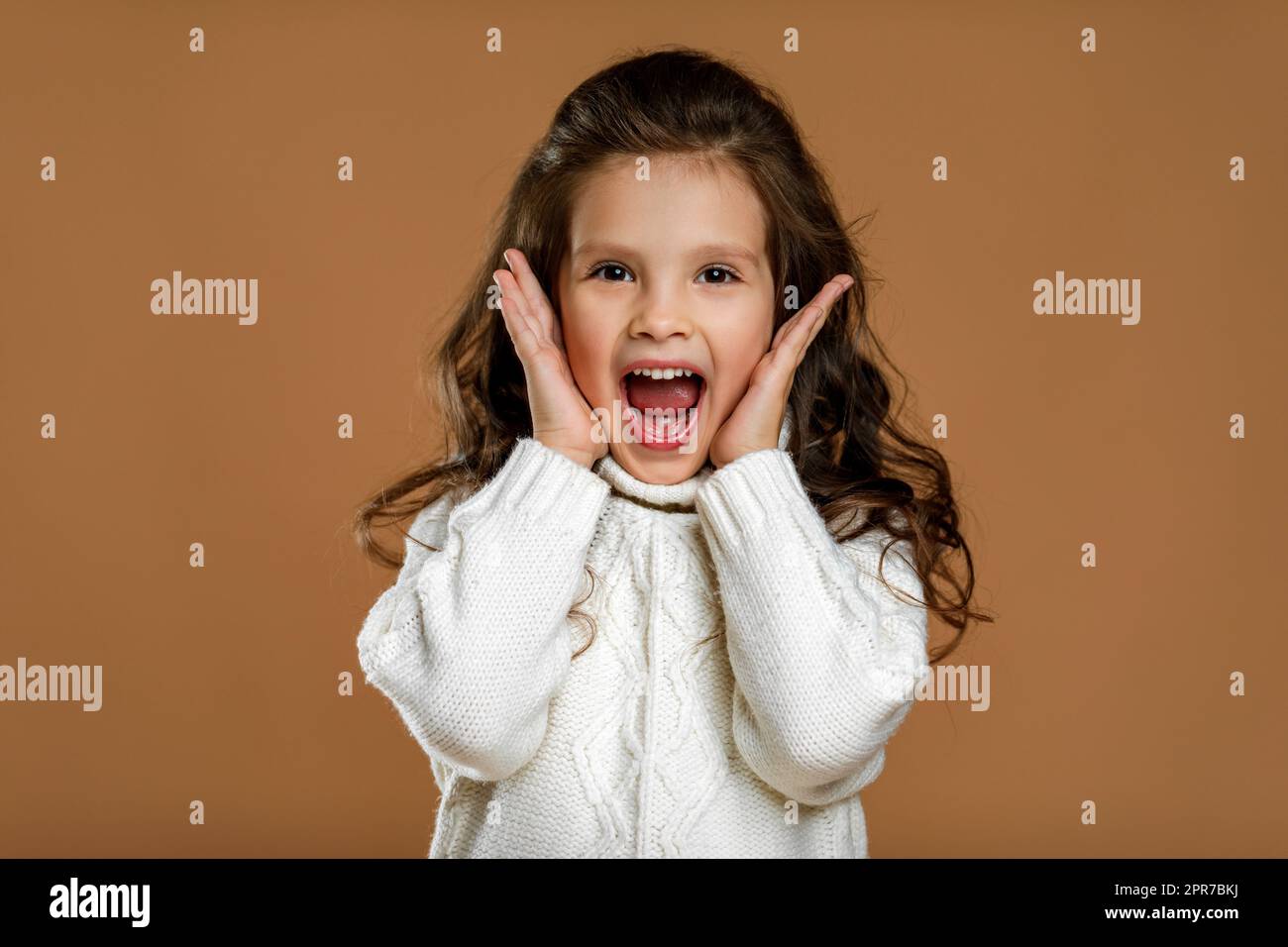 happy surprised little child girl Stock Photo - Alamy