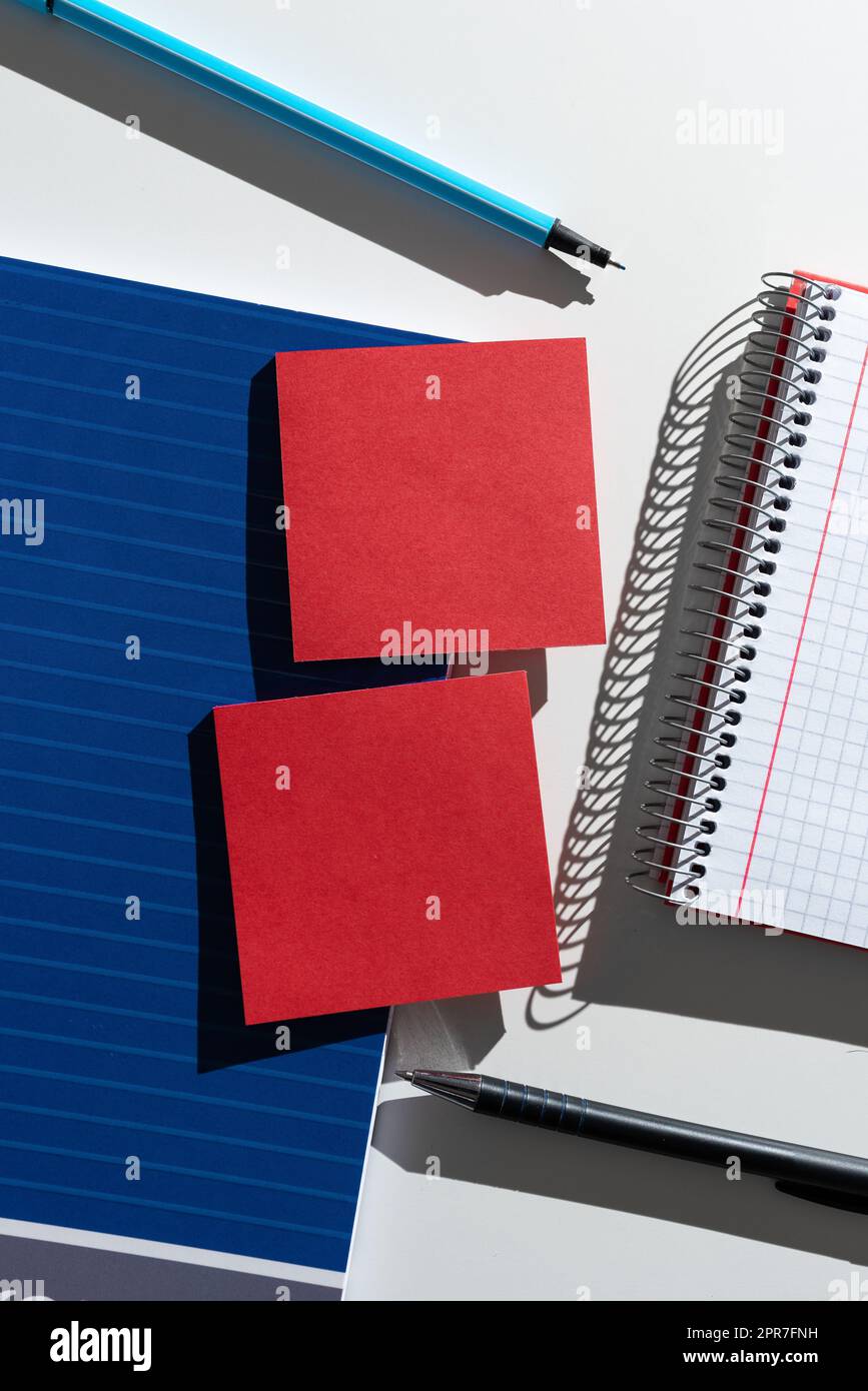 Notepad pens notes on hi-res stock photography and images - Alamy