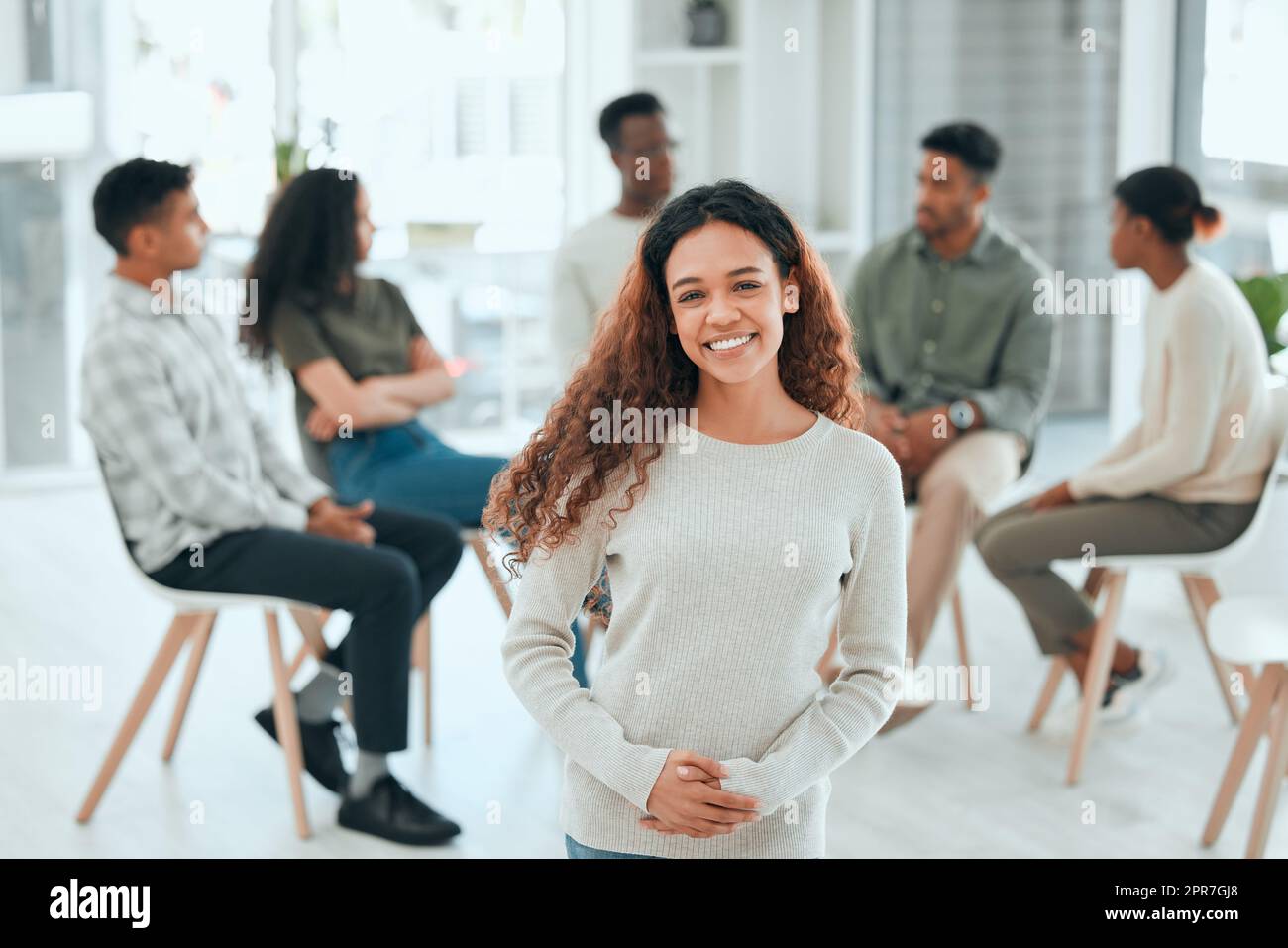 Sitting without support hi-res stock photography and images - Alamy
