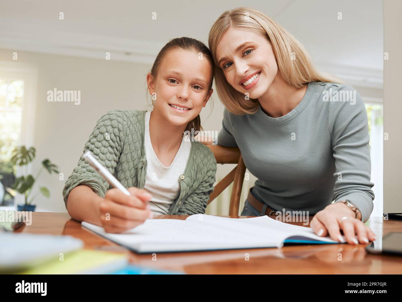 Homework table hi-res stock photography and images - Alamy