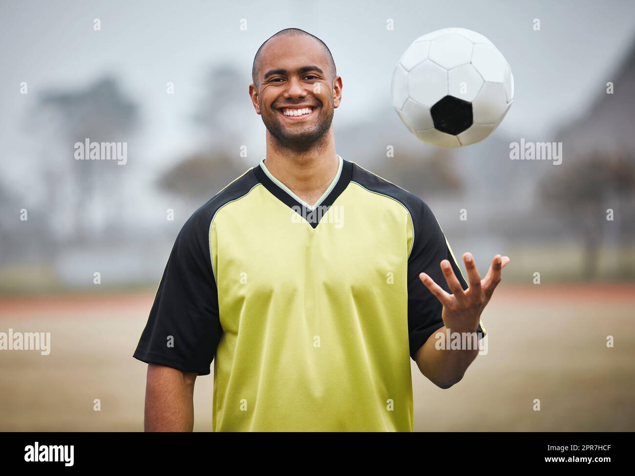 Soccer male hi-res stock photography and images - Alamy