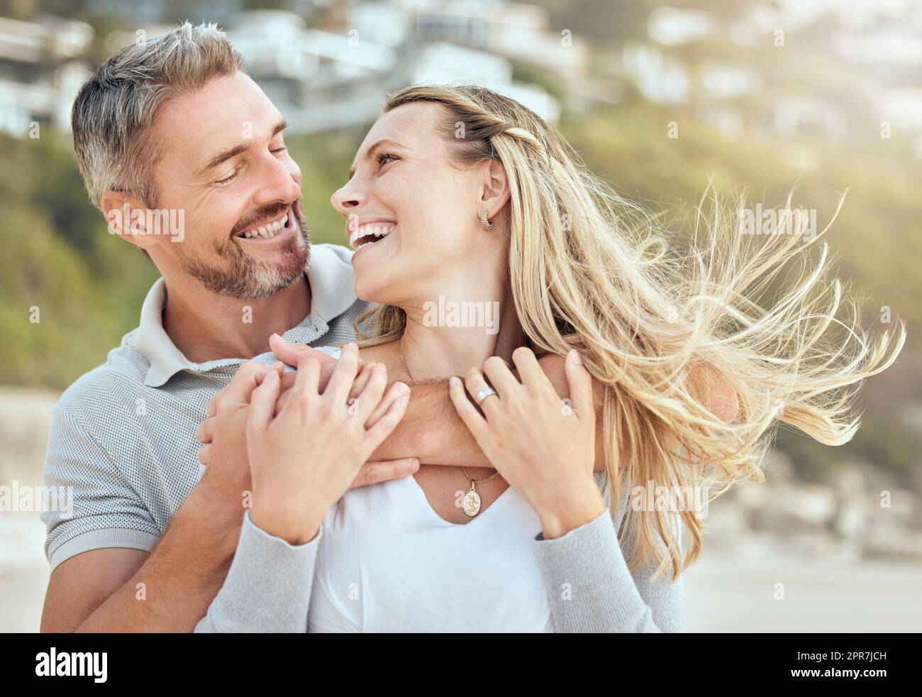 Arm bonding hi-res stock photography and images - Alamy