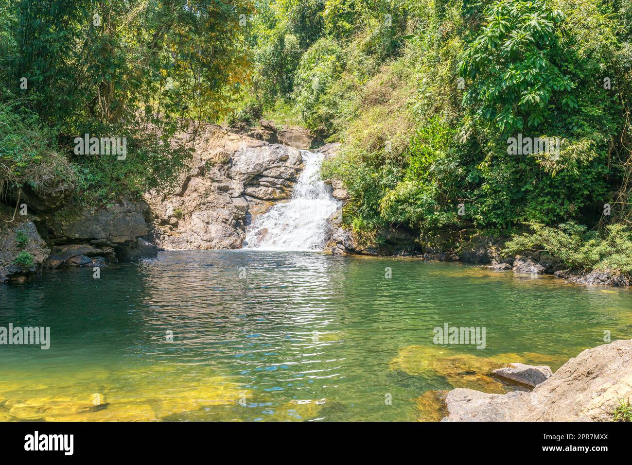 Khao sok lake waterfall hi-res stock photography and images - Alamy