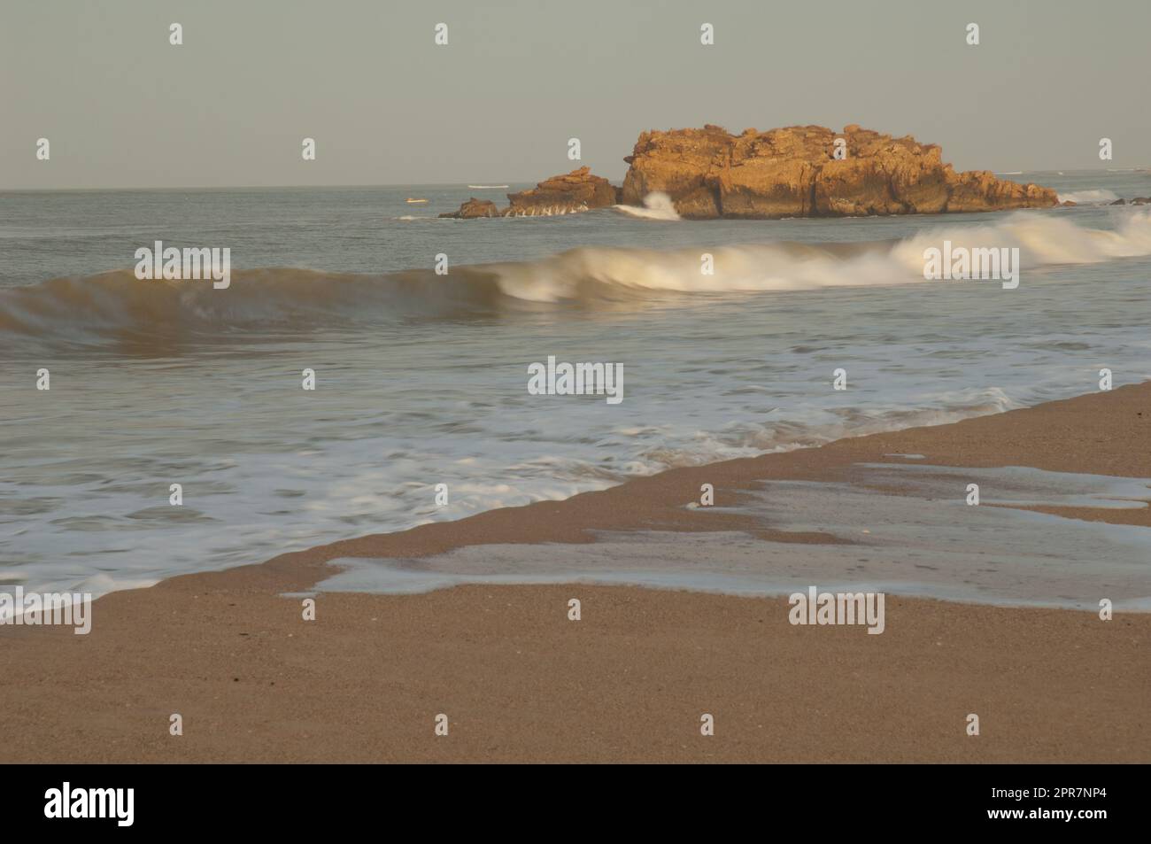 Beach and islet in the coast of Popenguine Stock Photo - Alamy