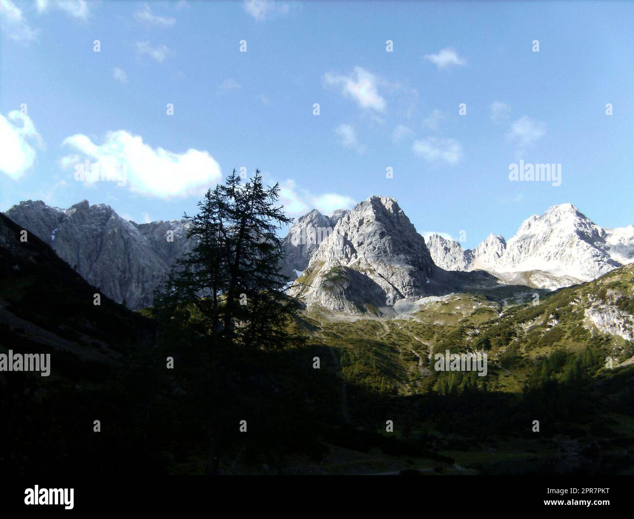 Via ferrata at high mountain lake Seebensee, Tajakopf mountain, Tyrol ...