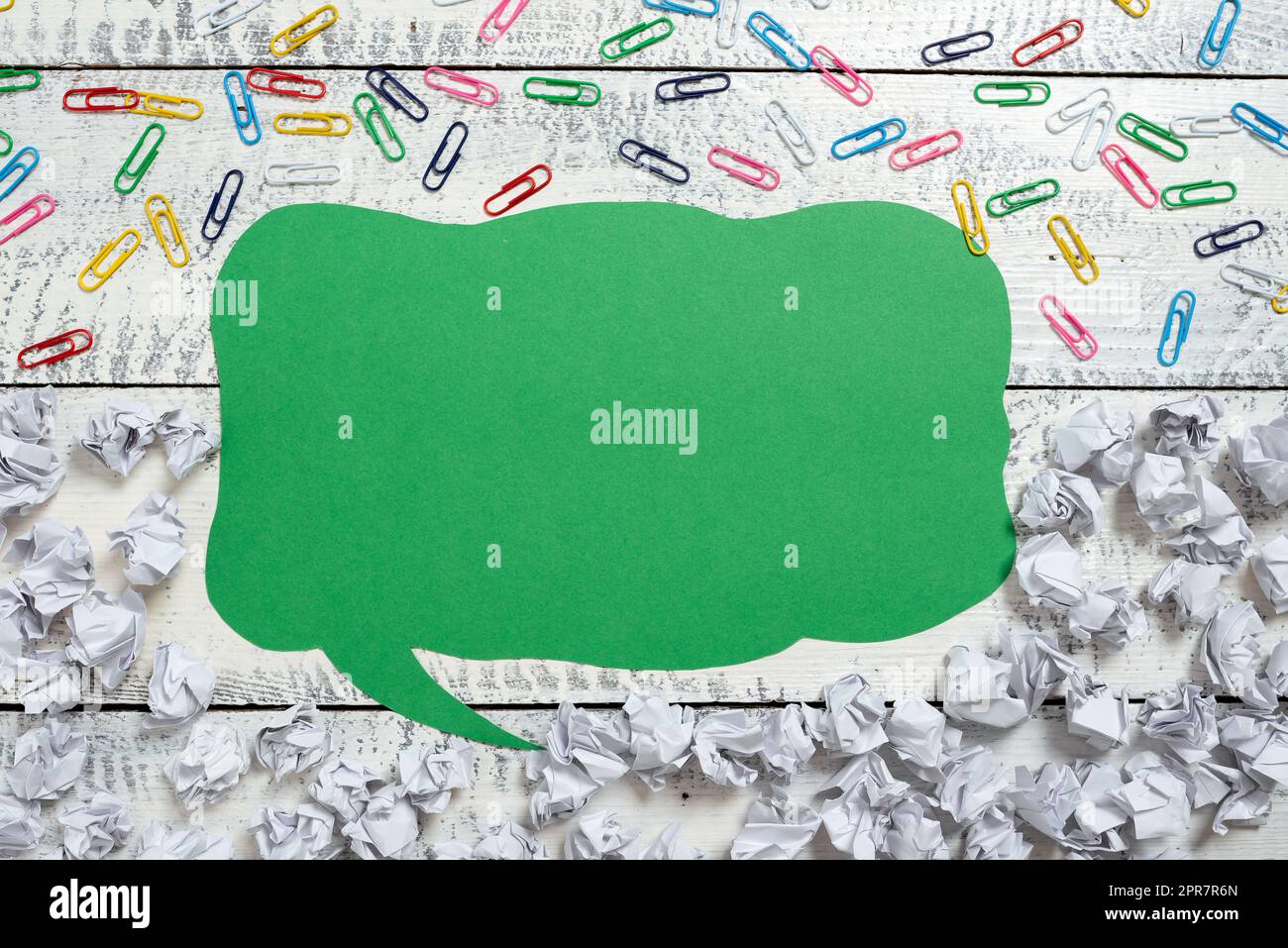 Speech Bubble With Important Ideas Divided On Half With Paper Wraps ...