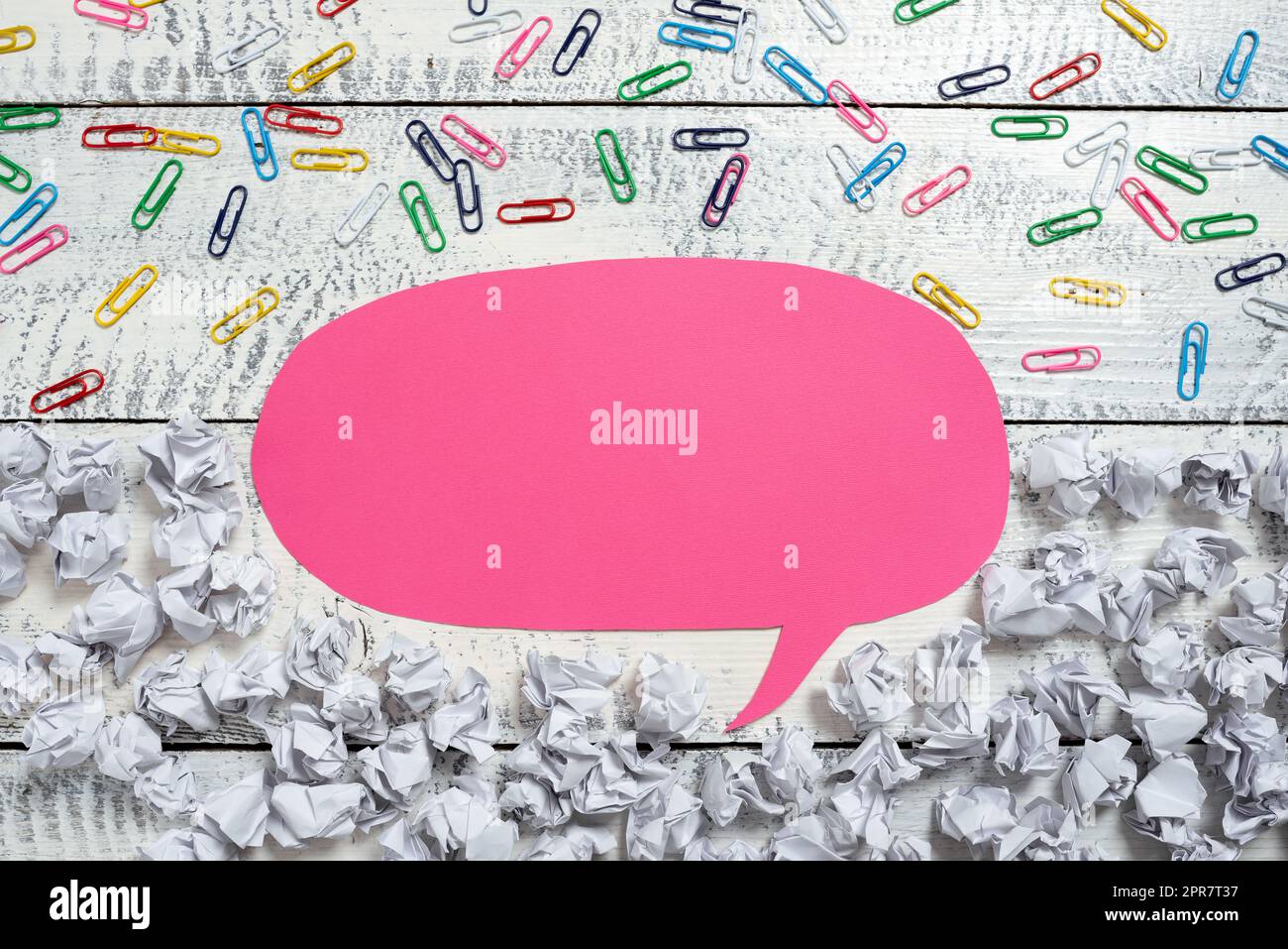 Speech Bubble With Important Ideas Divided On Half With Paper Wraps ...