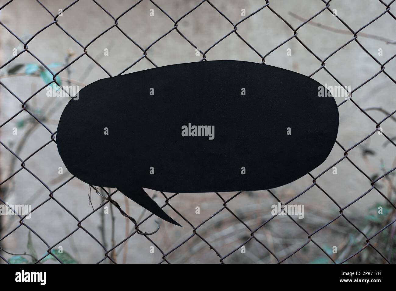 Speech Bubble With Important Informations Placed In Front Of Net ...