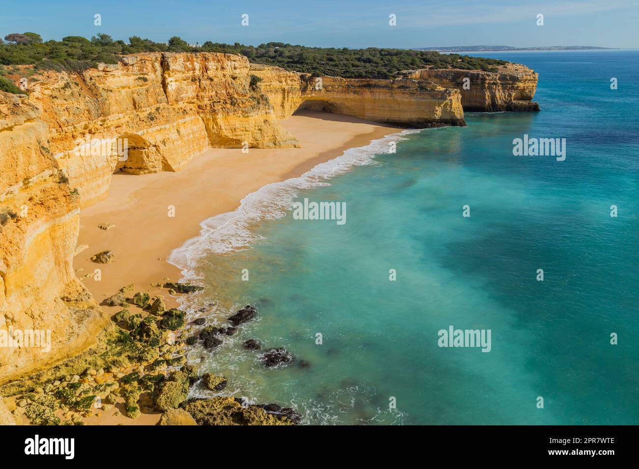 beach of Praia da Marinha Stock Photo - Alamy