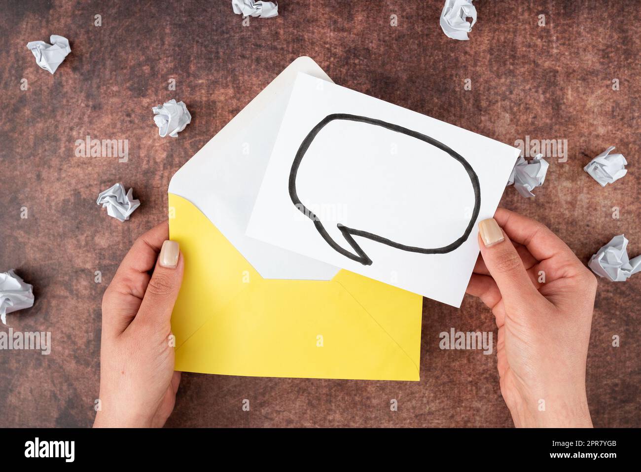 Woman hands holding envelope hi-res stock photography and images - Alamy