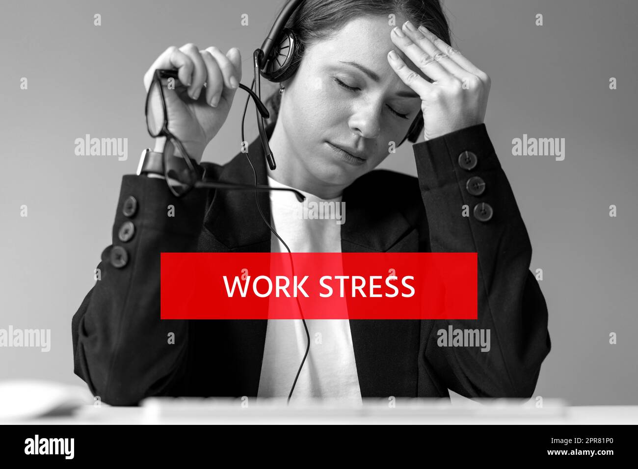 Overwork employee hi-res stock photography and images - Alamy