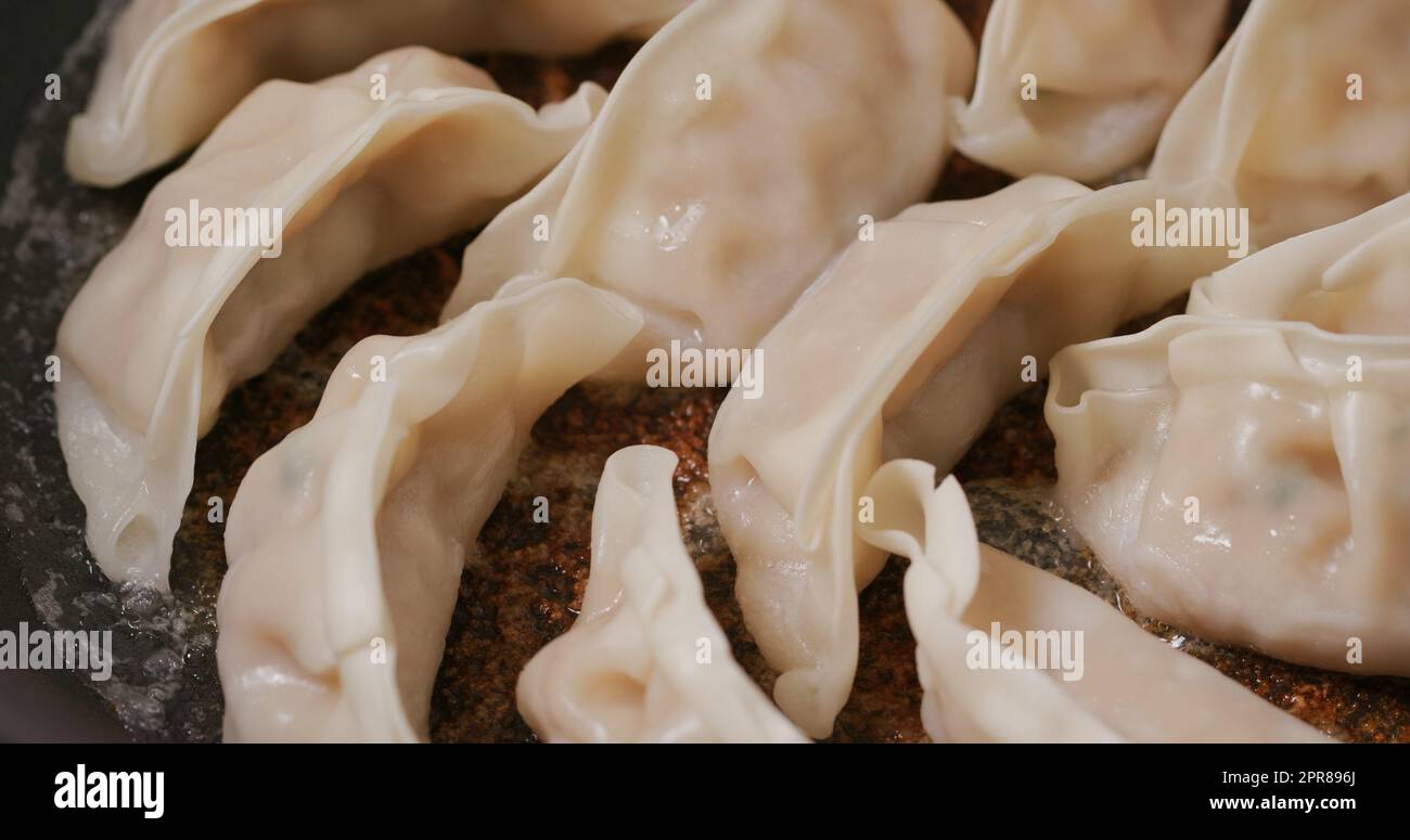 Yaki dumpling hi-res stock photography and images - Alamy