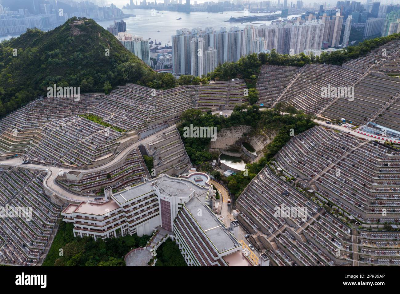 Junk Bay Chinese Permanent Cemetery Stock Photo - Alamy