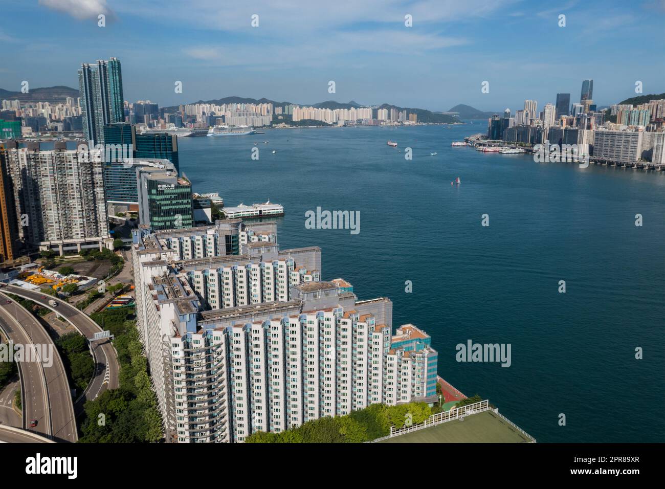 Hung hom coliseum hi-res stock photography and images - Alamy