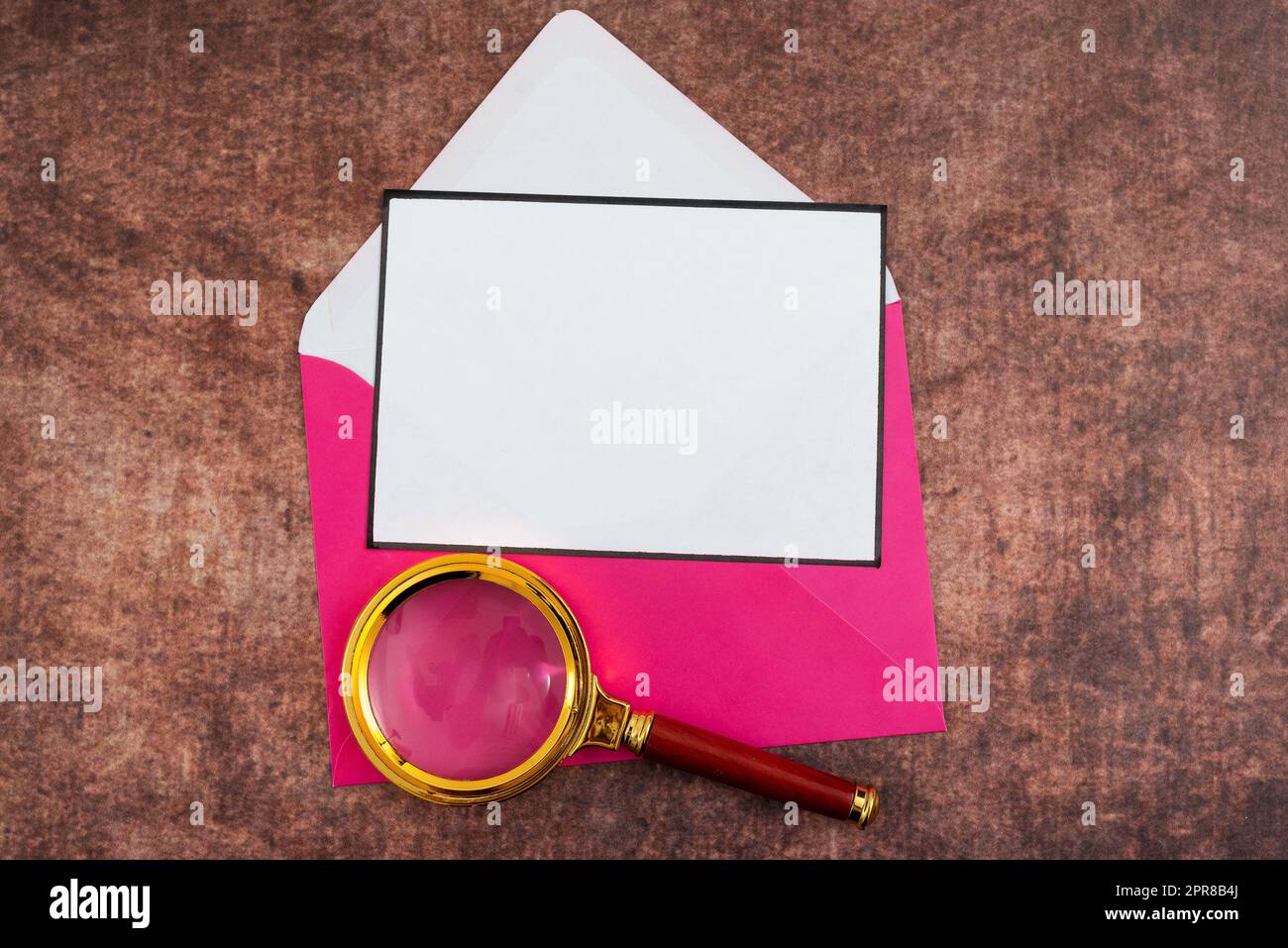 Letter envelope table hi-res stock photography and images - Alamy
