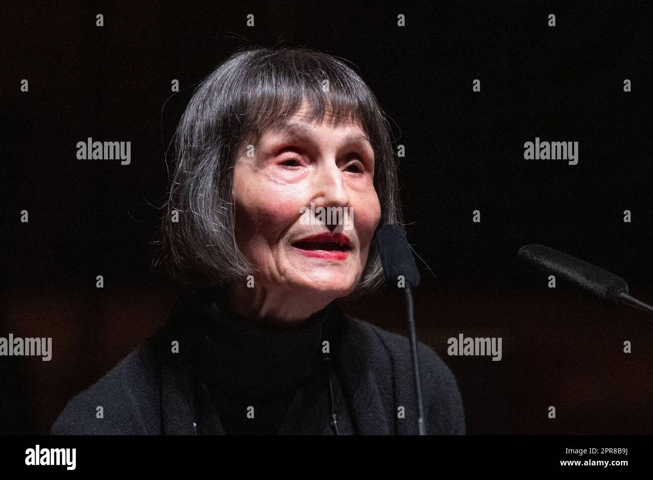 Maria stepanova hi-res stock photography and images - Alamy