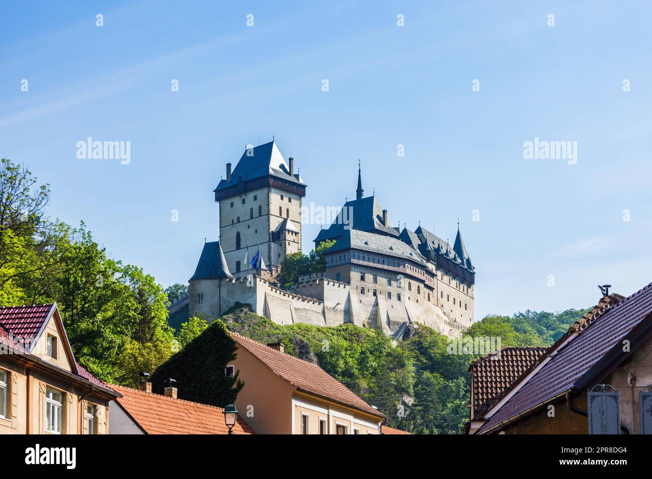 Gothic castle hi-res stock photography and images - Alamy
