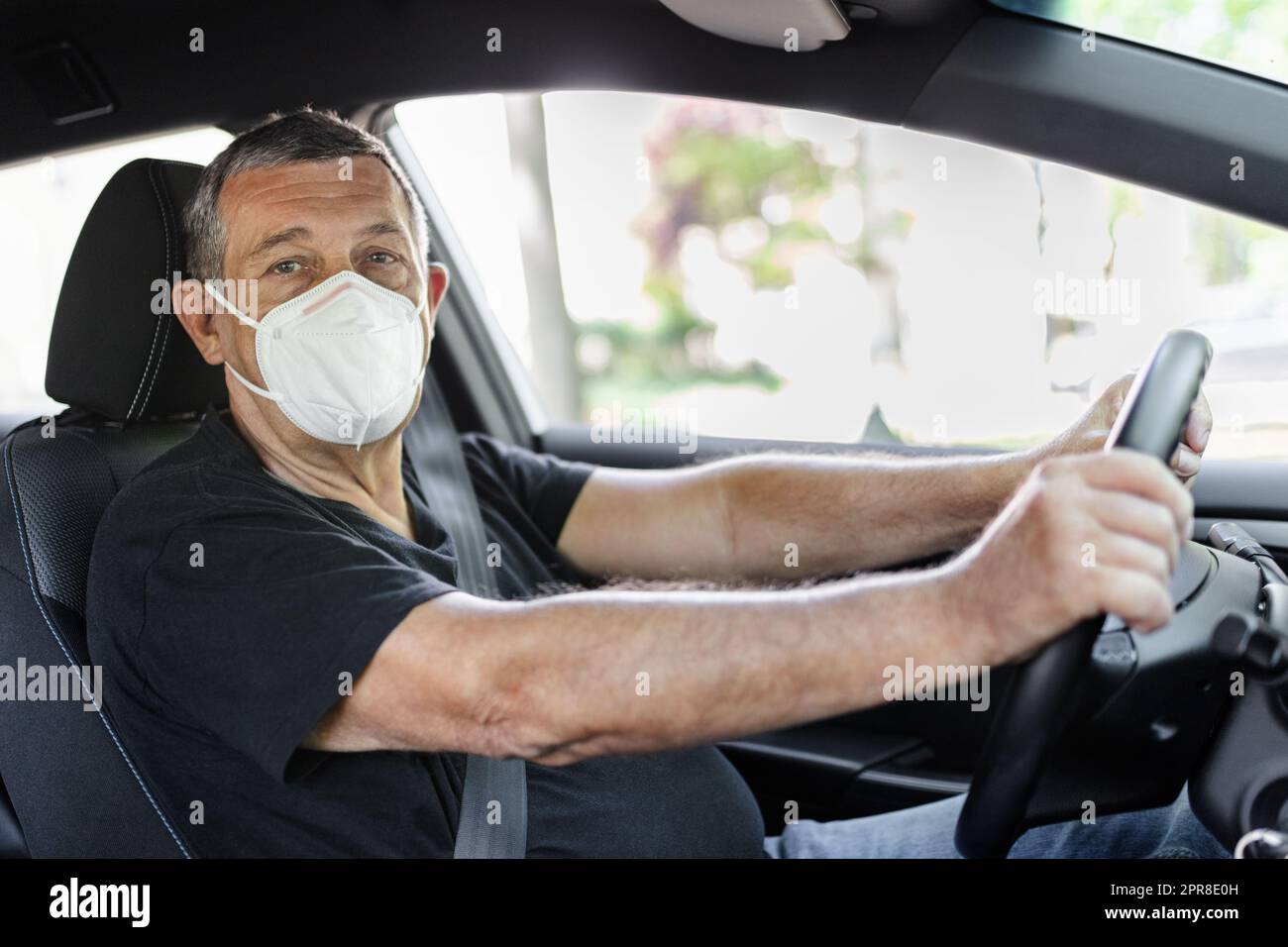 Car driver face mask hi-res stock photography and images - Alamy