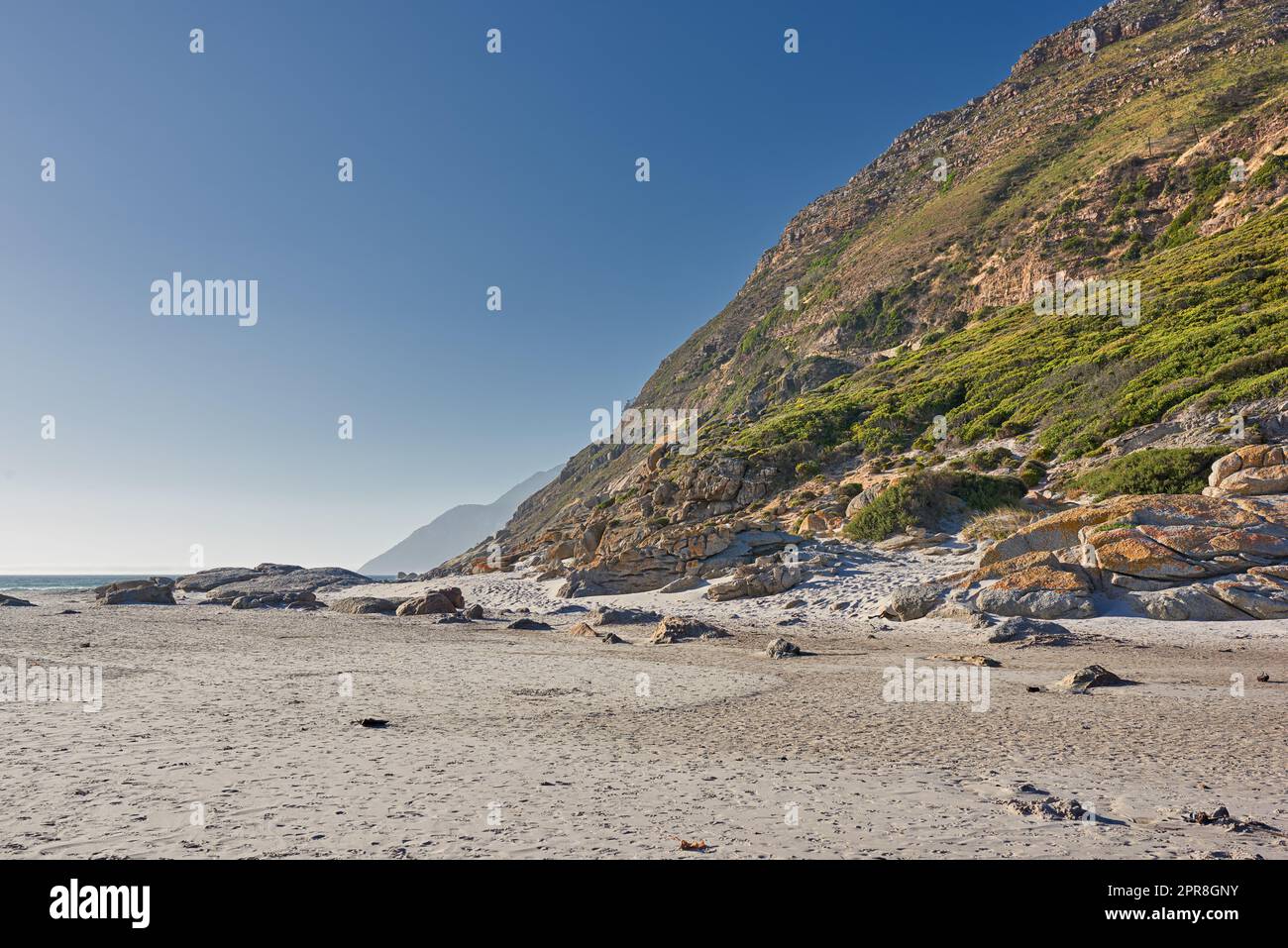 Beautiful scenery of seashore hi-res stock photography and images - Alamy