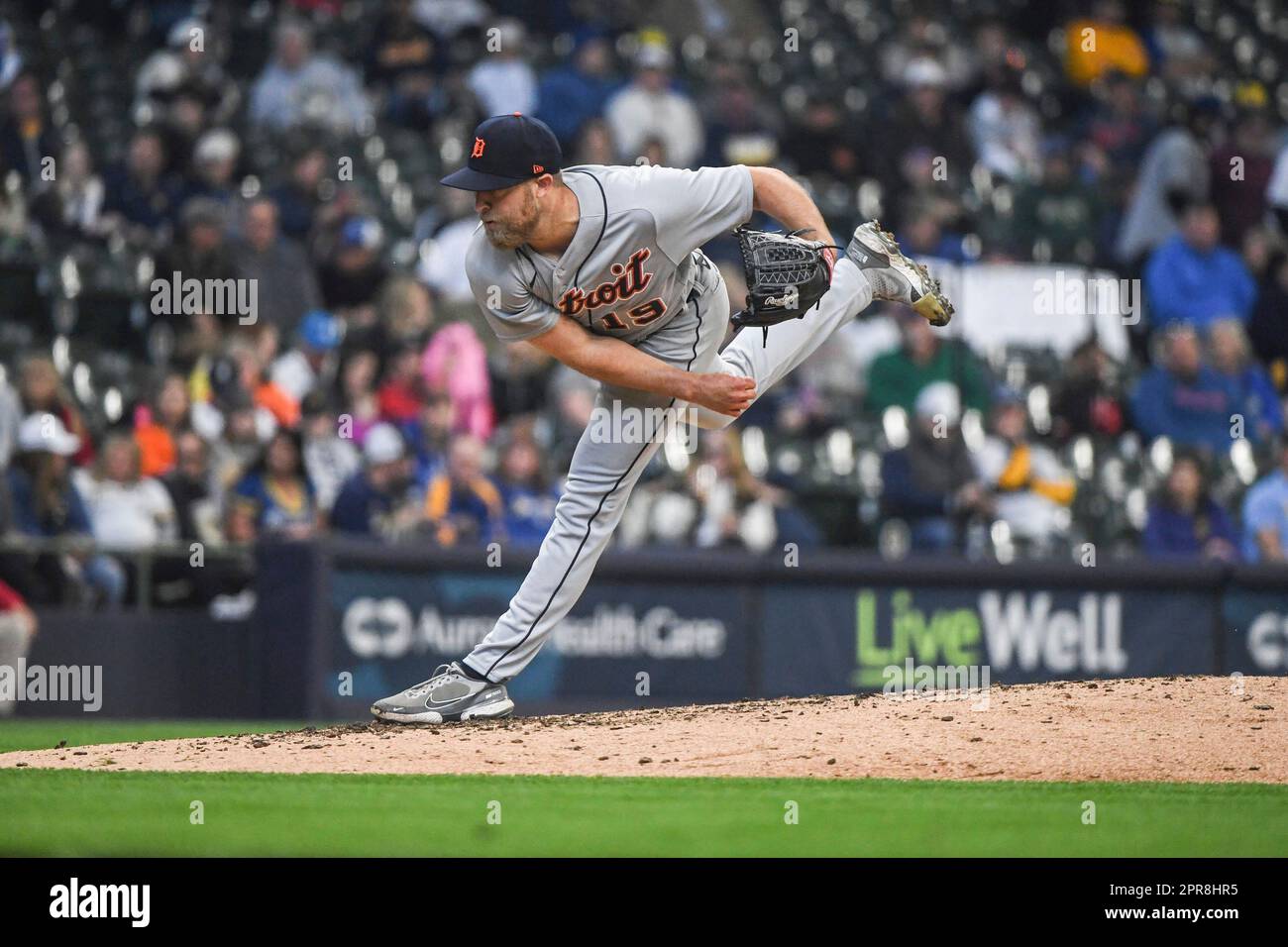 Detroit Tigers relief pitcher Will Vest throws during the sixth inning ...