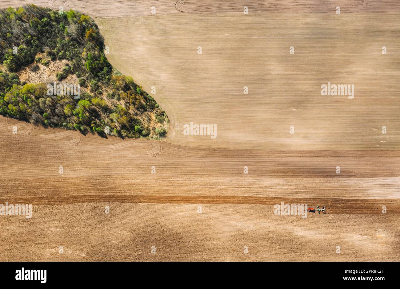 Top view tractor hi-res stock photography and images - Alamy