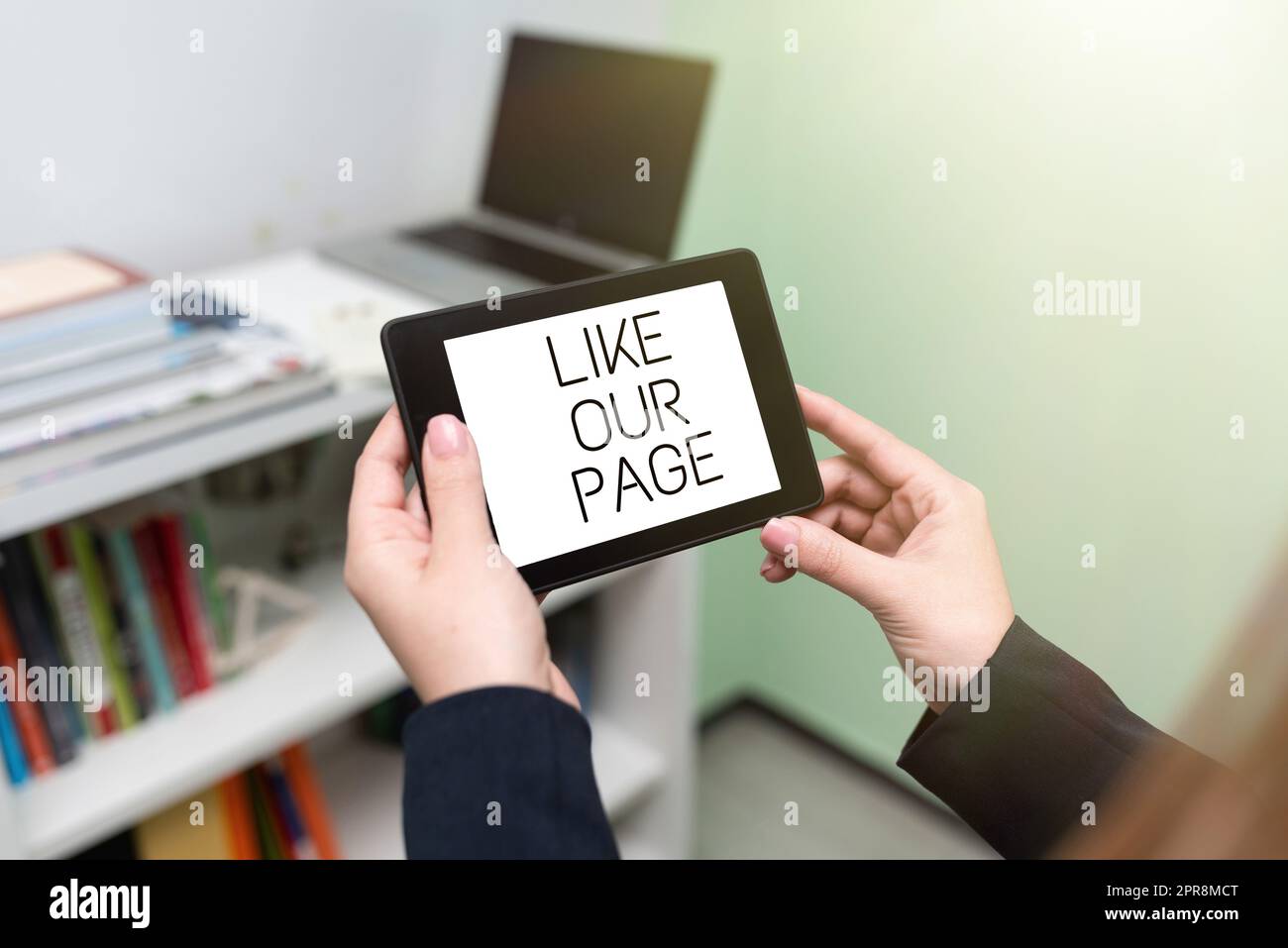 Facebook tablet conceptual hi-res stock photography and images - Alamy