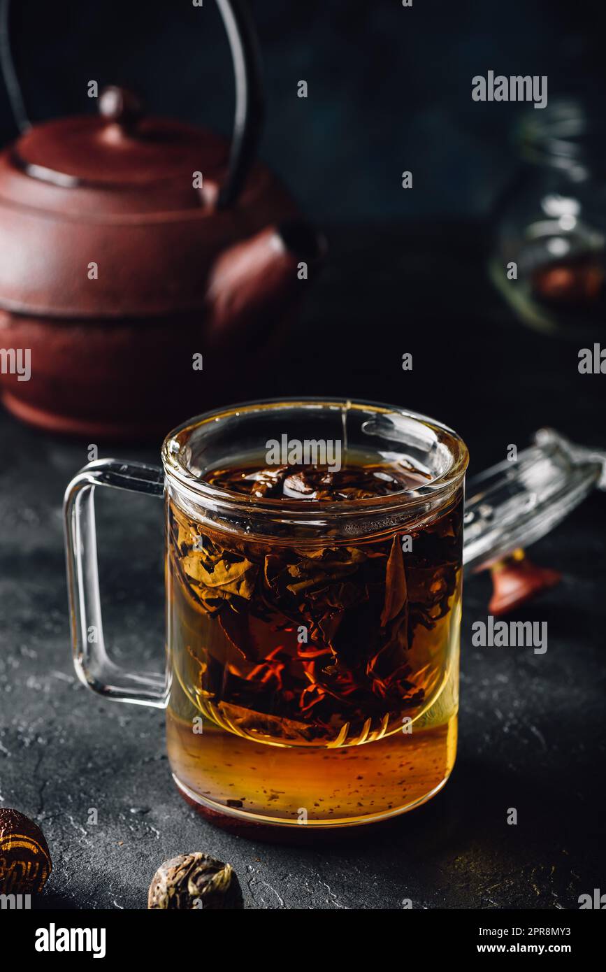 Glass teapot with strainer hi-res stock photography and images - Alamy