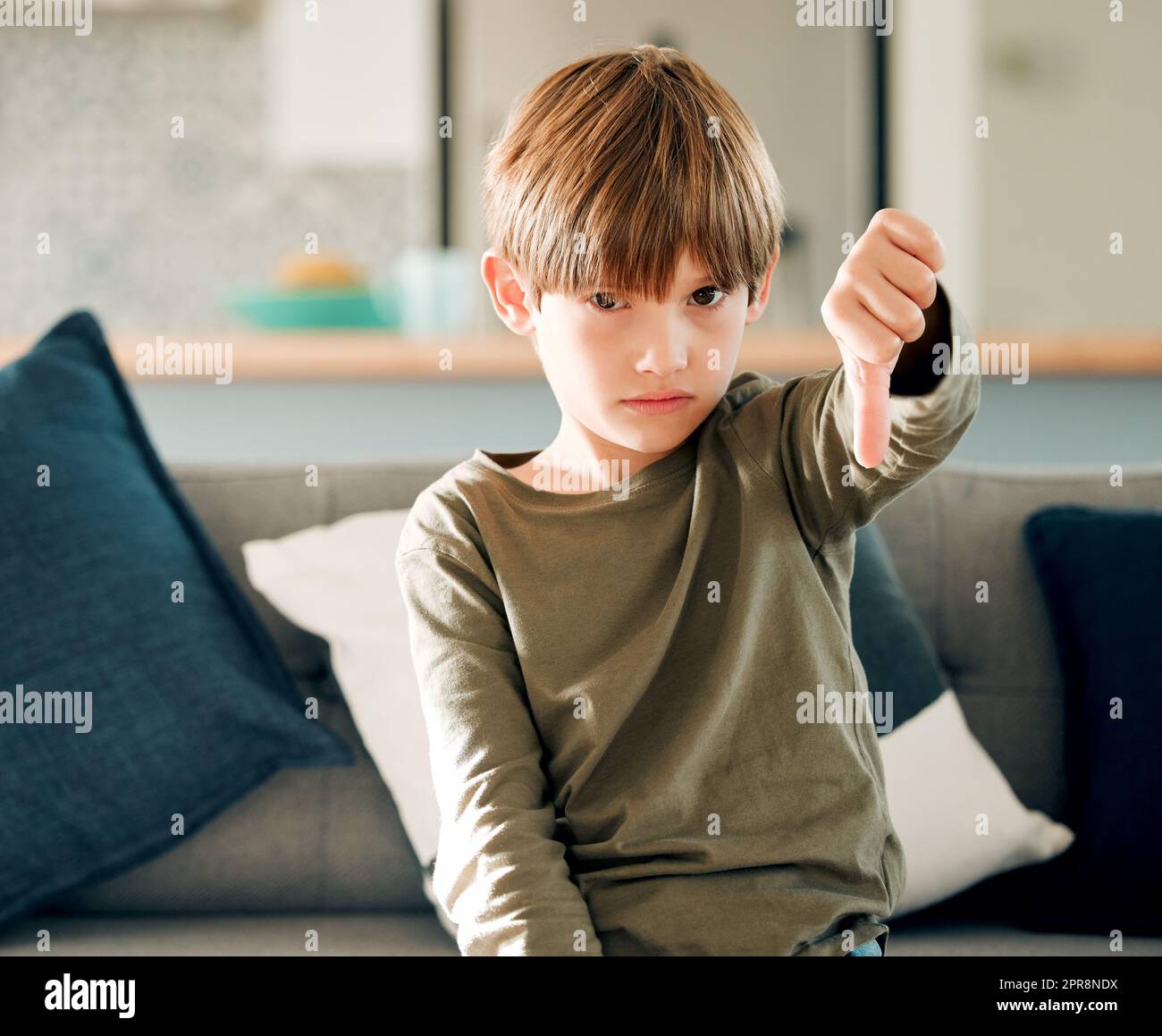 Kid home alone hi-res stock photography and images - Alamy