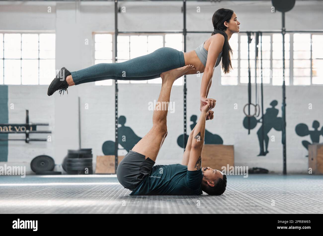 Inside gym hi-res stock photography and images - Alamy