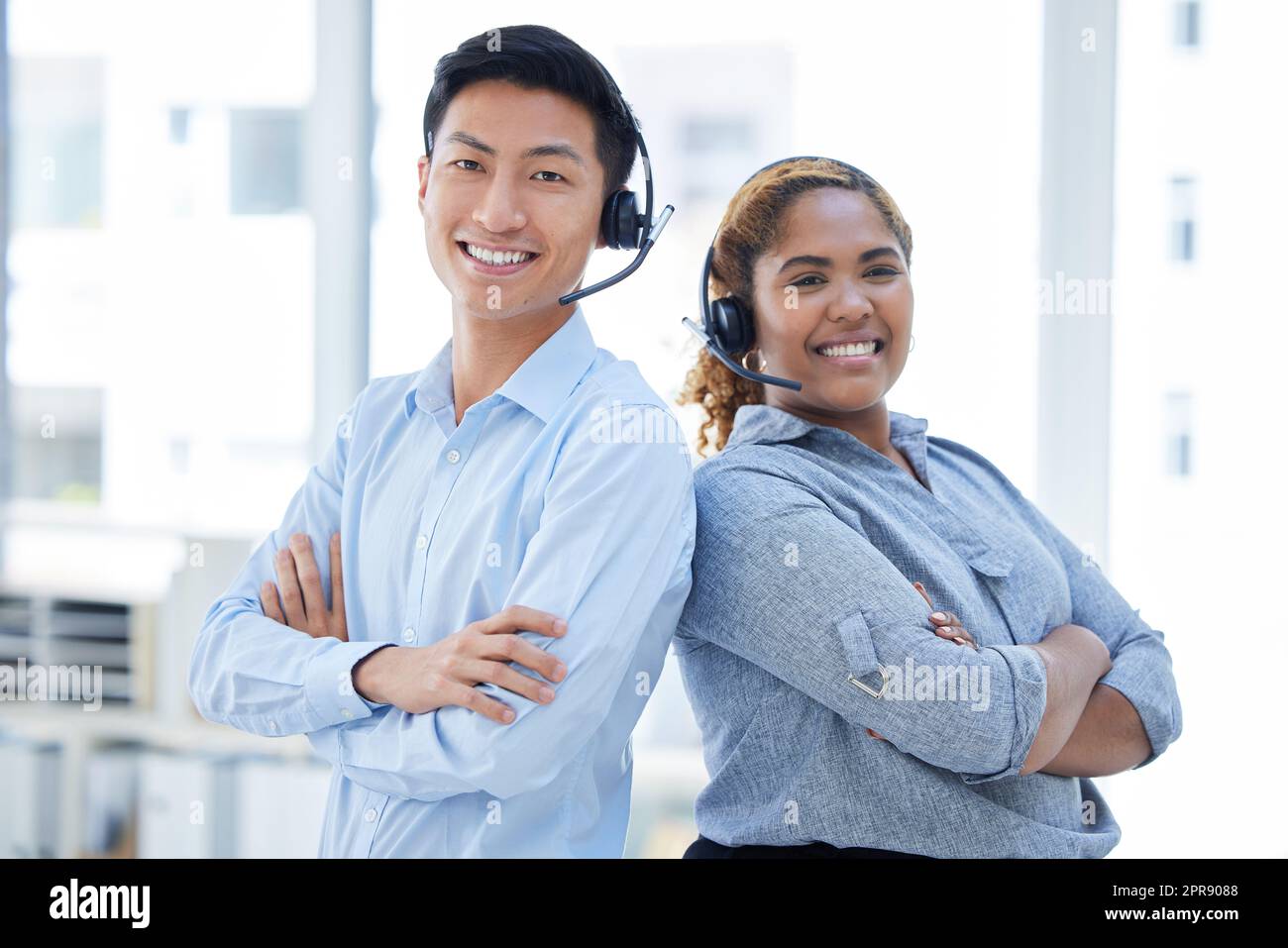 Call centre worker back hi-res stock photography and images - Alamy