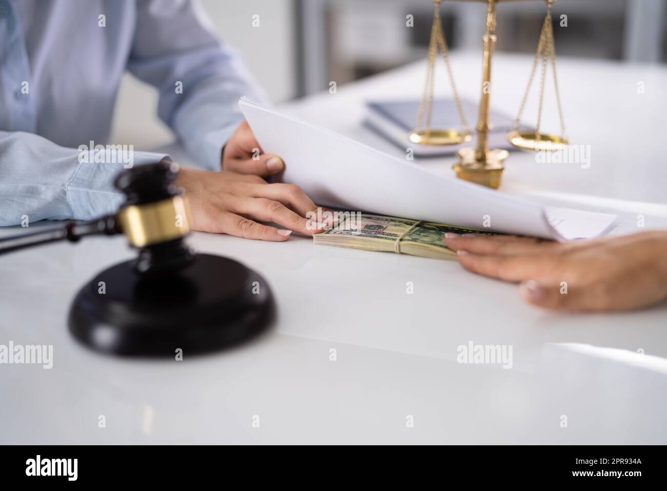 Us courtroom verdict hi-res stock photography and images - Alamy