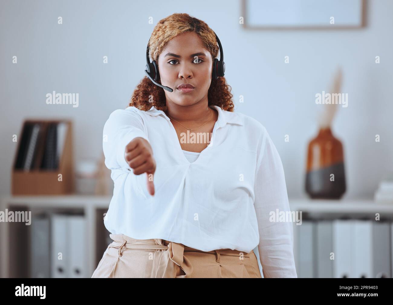 Call center office thumbs hi-res stock photography and images - Alamy