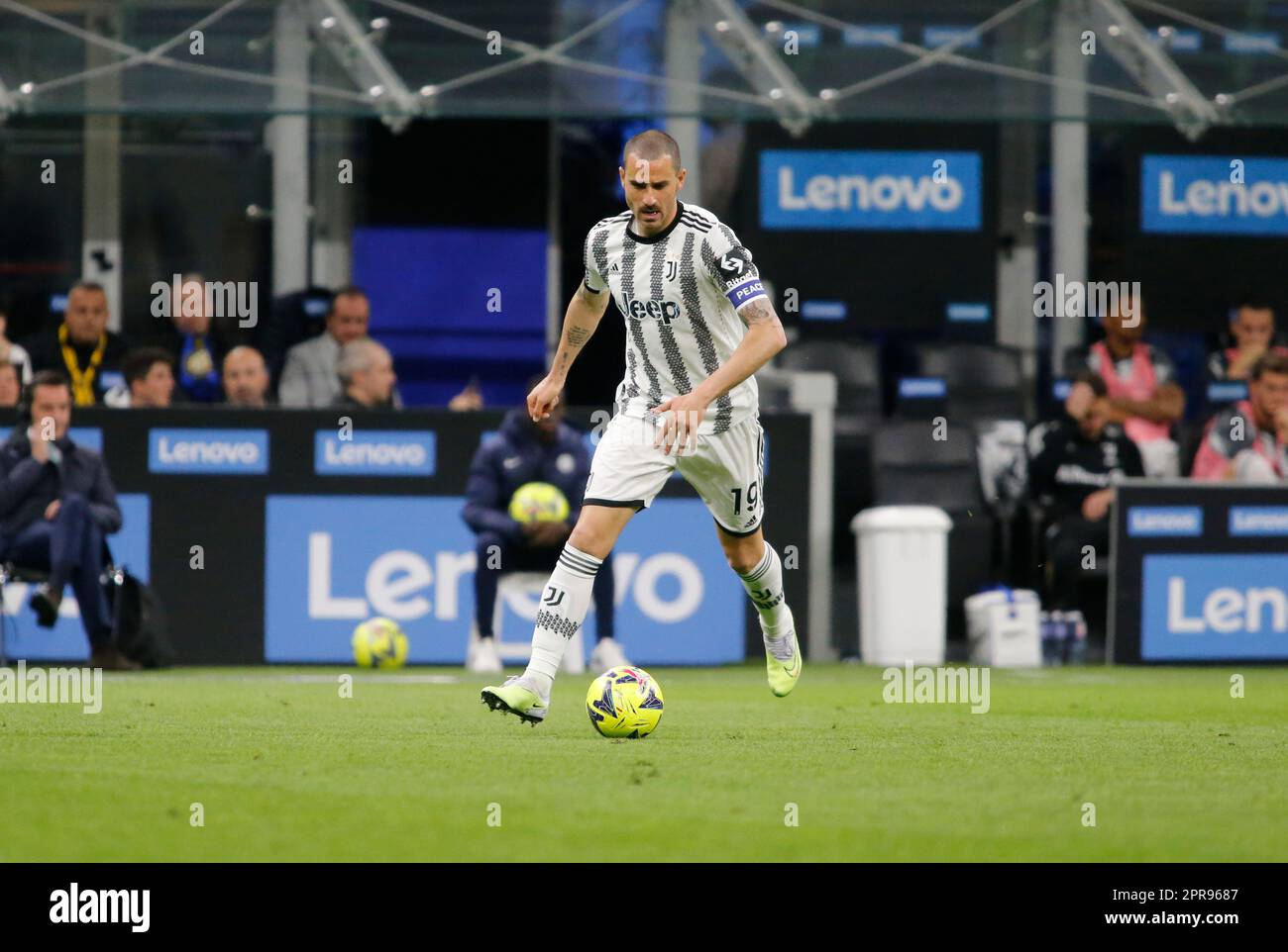 Leonardo bonucci inter hi-res stock photography and images - Alamy