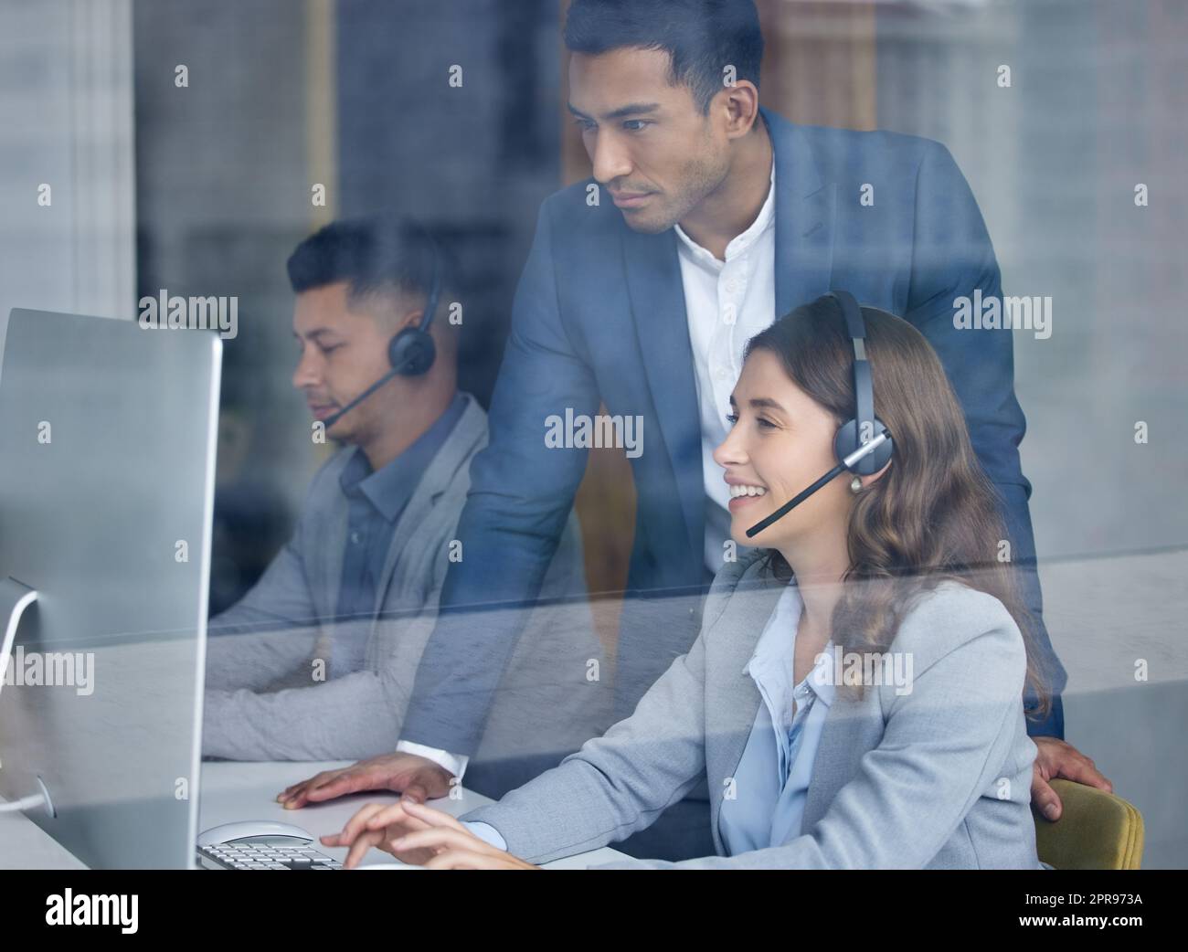 Floor manager hi-res stock photography and images - Alamy