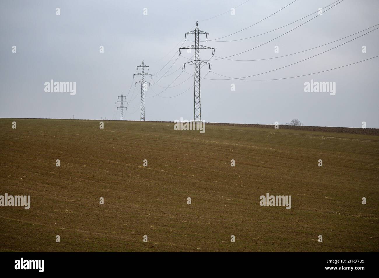 Electrical power line hi-res stock photography and images - Alamy