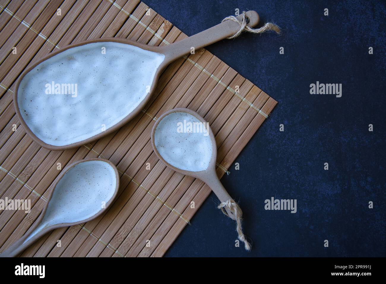 Ceramic rustic-style spoons, handmade with careful finishing, ideal for ...