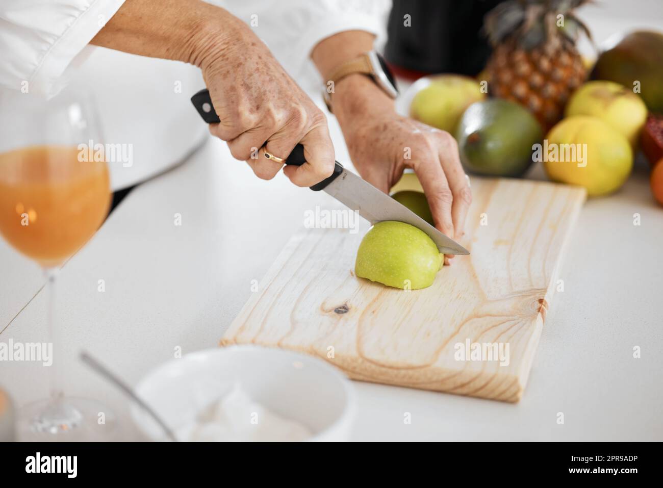 Preparing for apple juice hi-res stock photography and images - Alamy
