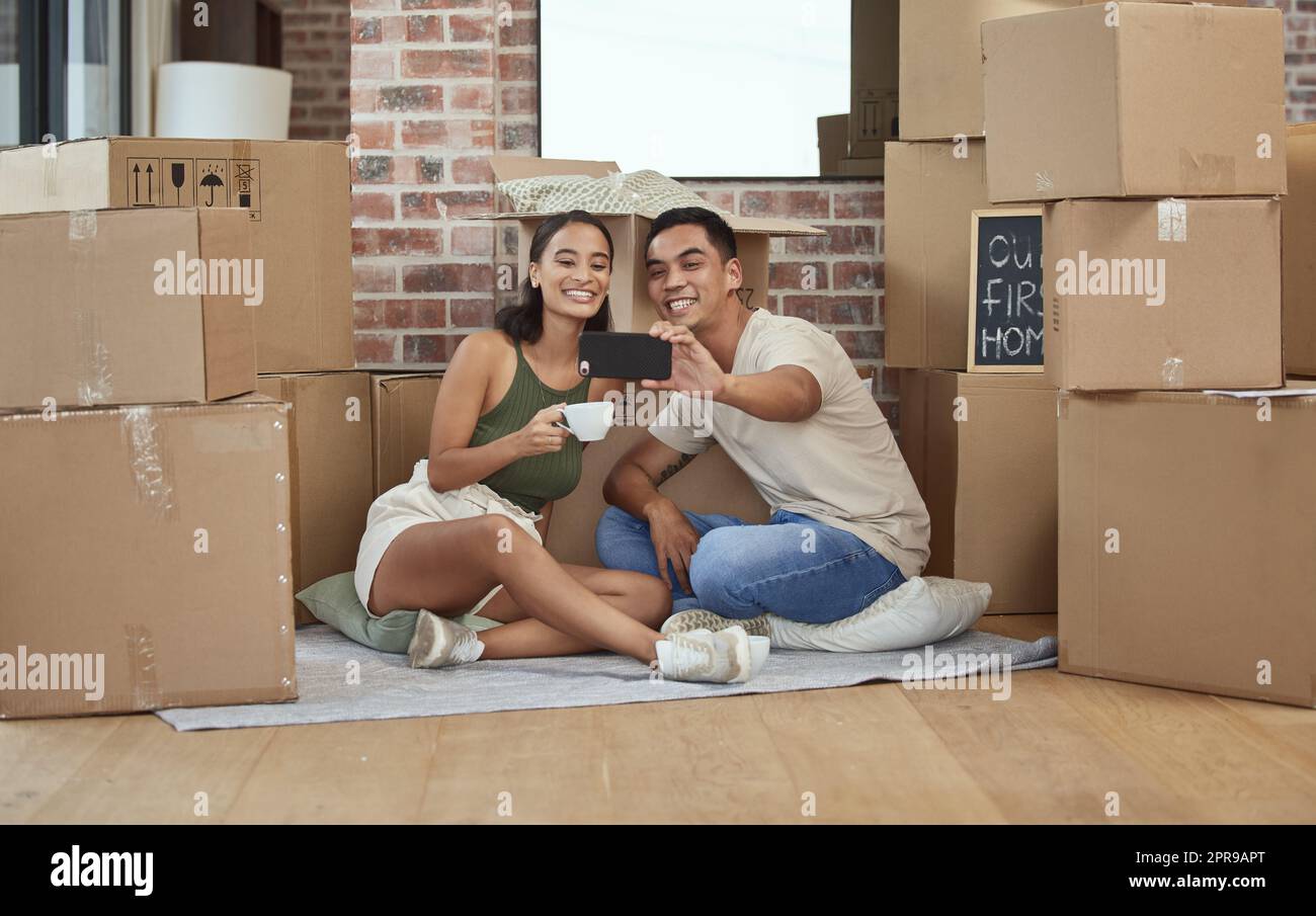 Social media milestones hi-res stock photography and images - Alamy