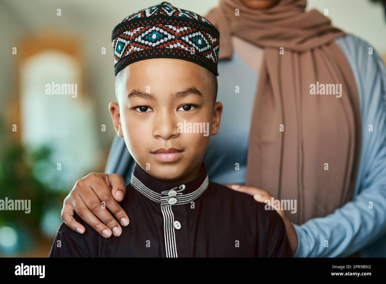 Serious stand hi-res stock photography and images - Alamy