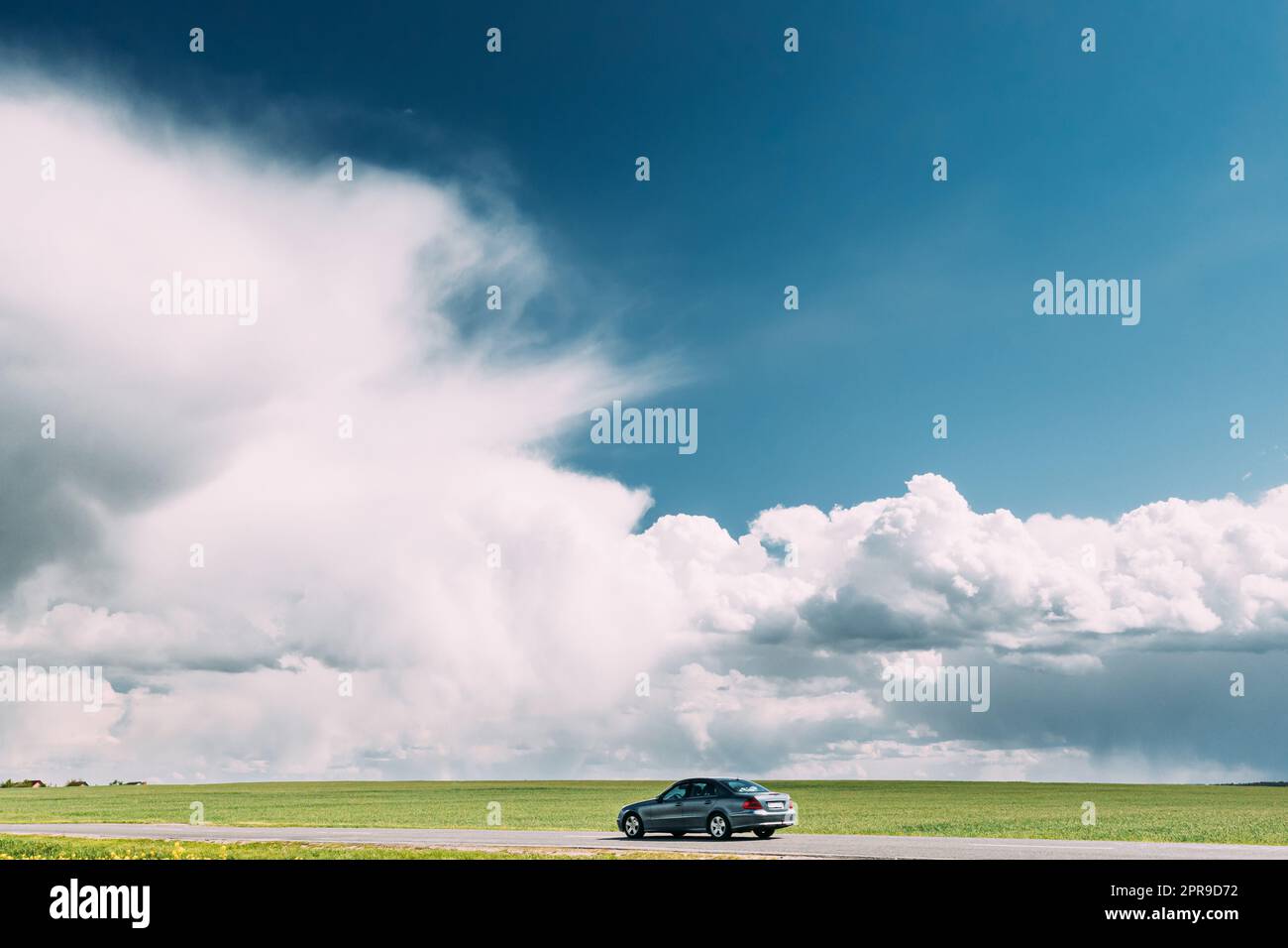 Auto on road in beautiful hi-res stock photography and images - Alamy